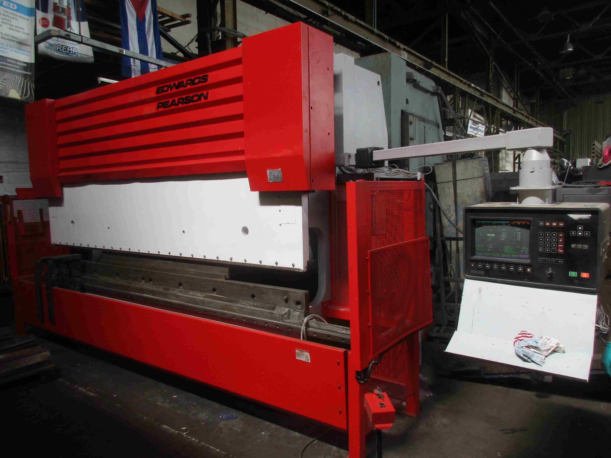 Used Edward Pearson pr10 250ton x 4metre multi axis cnc pressbrake for sale