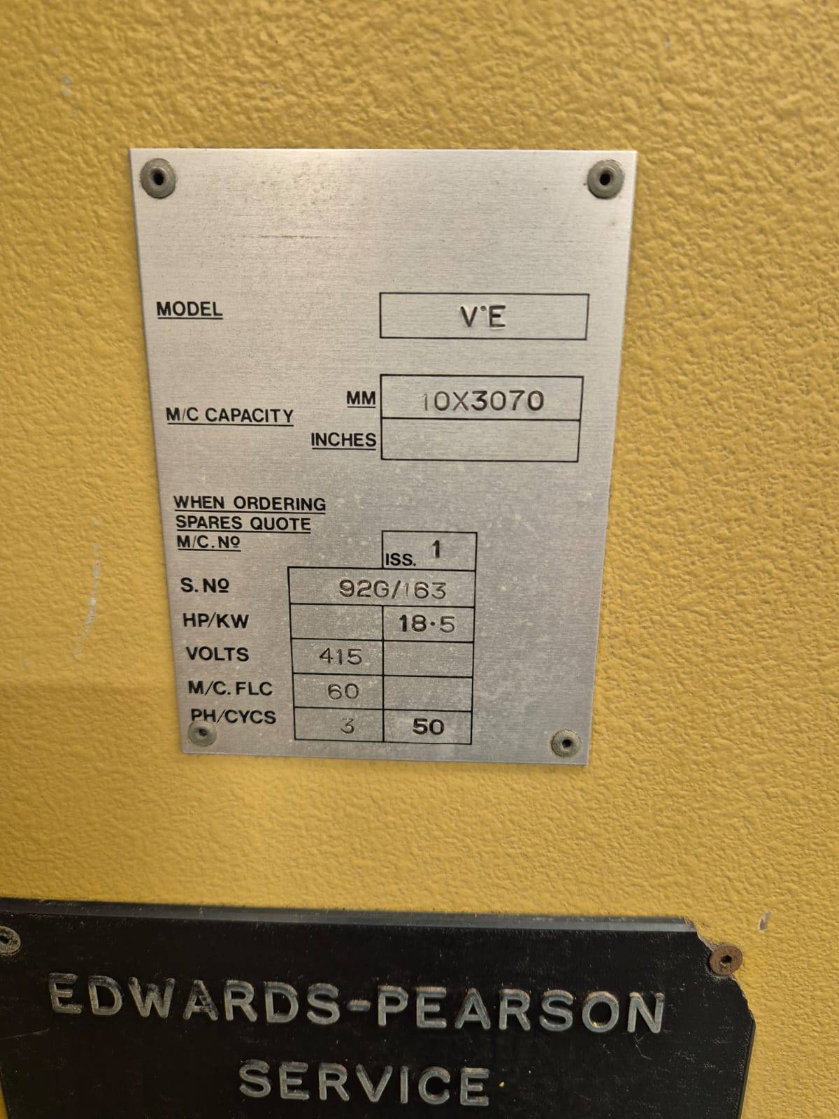 Edwards Pearson Hydraulic Industrial Sheet Metal Shear For Sale