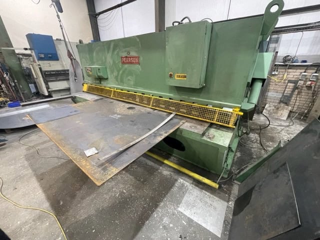 Used high quality industrial Pearson hydraulic guillotine for sale